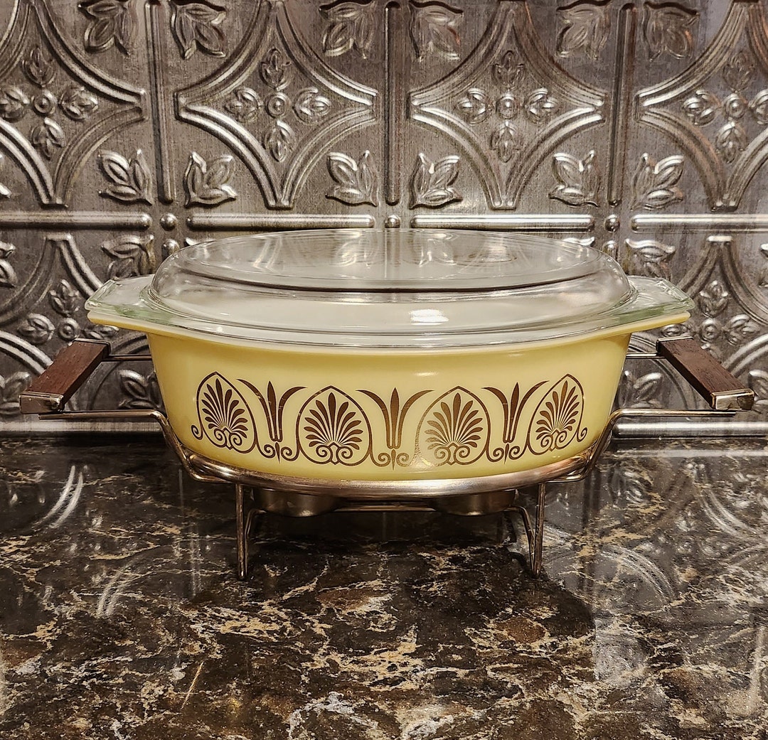 Rare Vintage Pyrex Golden Classic Promo Casserole With Decorative Lid ...