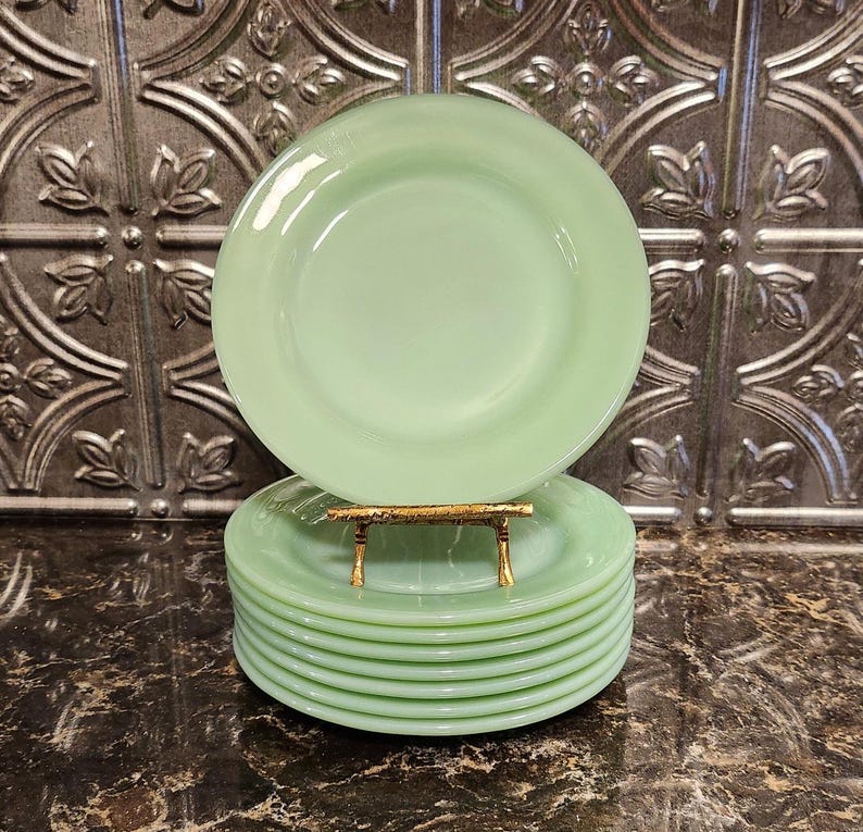 Vintage Fire King Set of 8 Jadeite 6.75 Bread & Butter Plates - Etsy