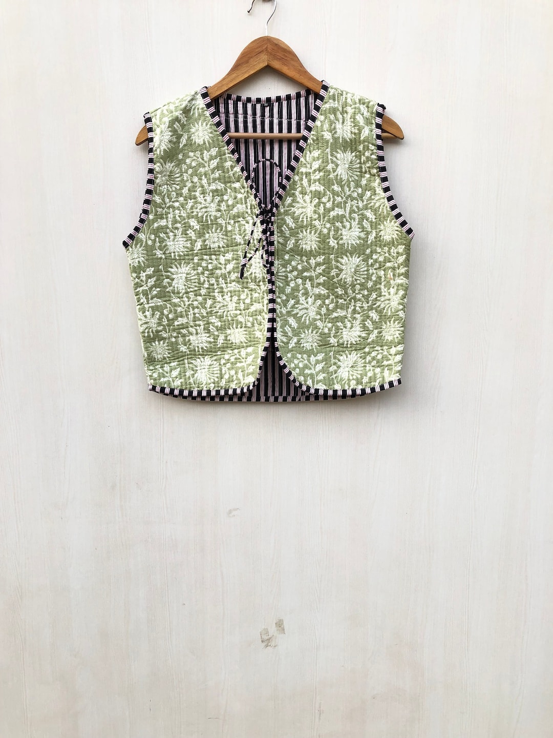 Floral Block Print Quilted Vest: Boho Cotton Tie Front Jacket - Etsy