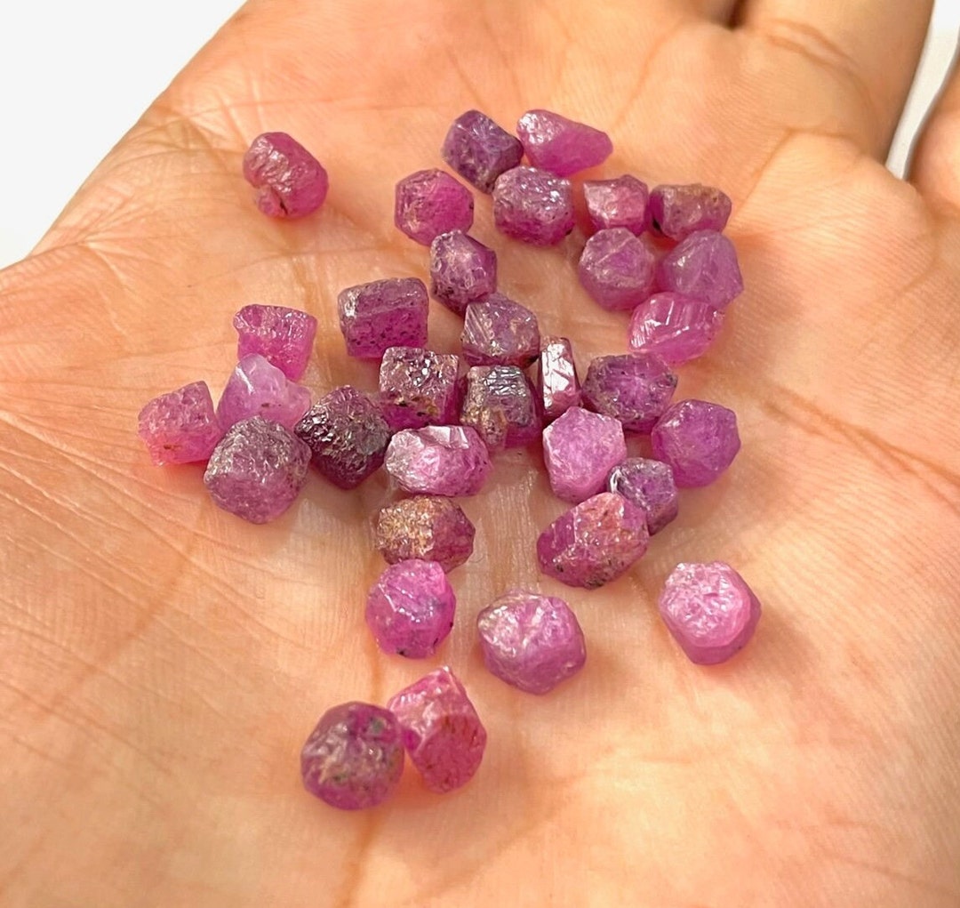 25pieces~aaa 100%natural Raw Pink Ruby Madagascar Gemstones 5-7 MM Size ...