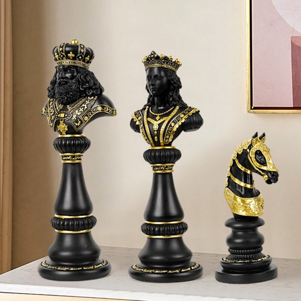 King Chess Statue - Etsy