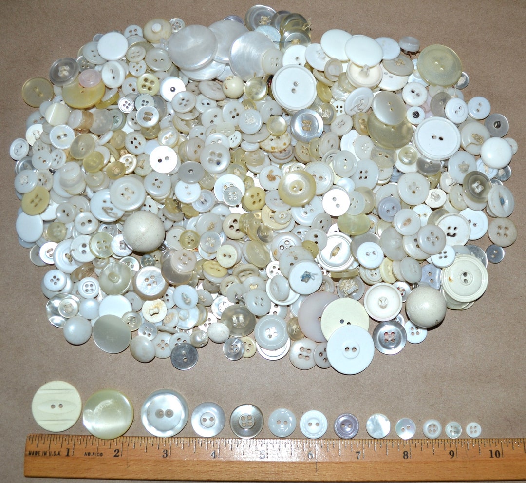 HUNDREDS of Vintage Assorted White Buttons 13 Oz. Pearlized - Etsy