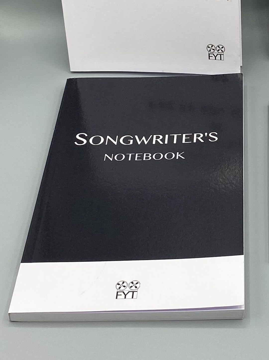 The Songwriter's Notebook - Great Gift for Songwriters, Music Producers ...
