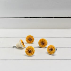 Yellow Sunflower Knob, Flower Drawer Pull, Cabinet Hardware - Etsy