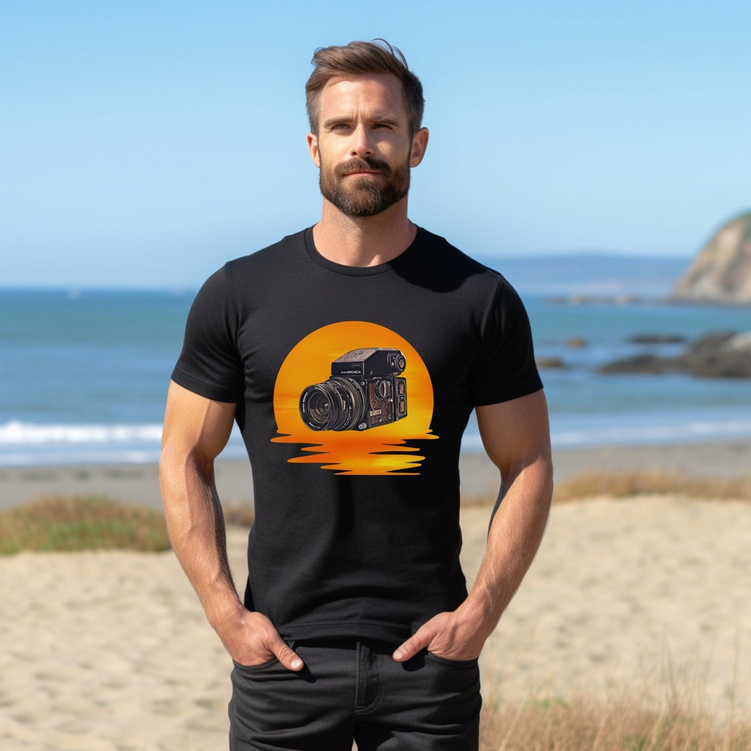 Vintage Zenza Bronica Camera T-shirt Camera Sunset Tshirt Art for ...