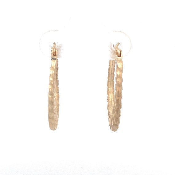 Medium Fluted 10k Yellow Gold Shrimp Hoops Snap Clas… - Gem