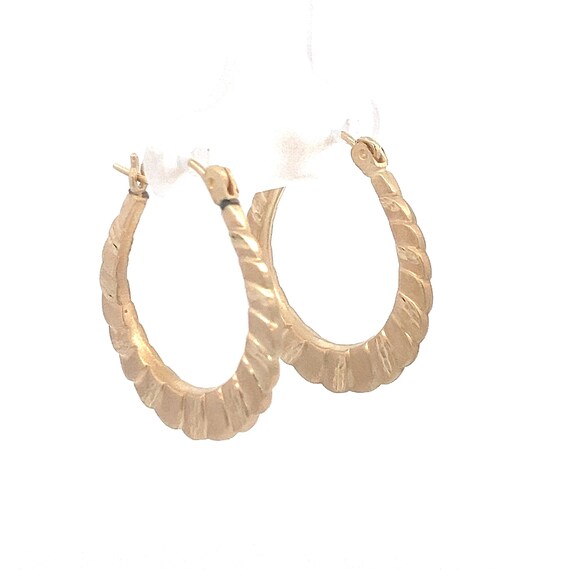 Medium Fluted 10k Yellow Gold Shrimp Hoops Snap Clas… - Gem