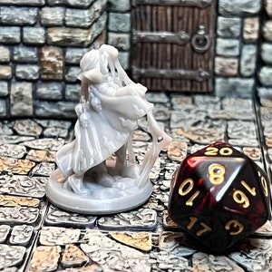 Human Female Warlock / Necromancer / Wizard Miniature Dnd Pathfinder ...