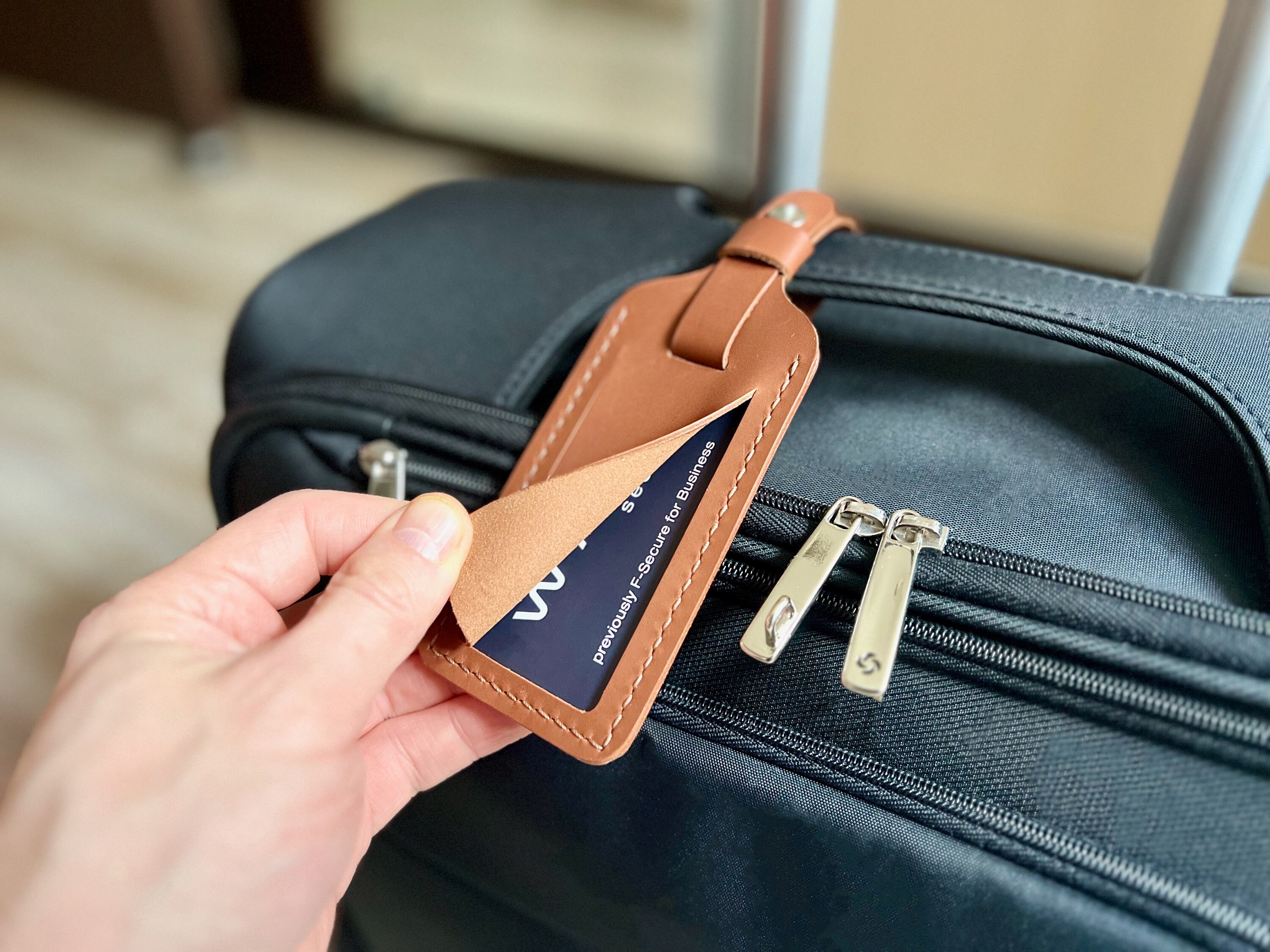 Leather Luggage Tag Pack PDF Pattern, Simple and Stylish Leather Bag ...