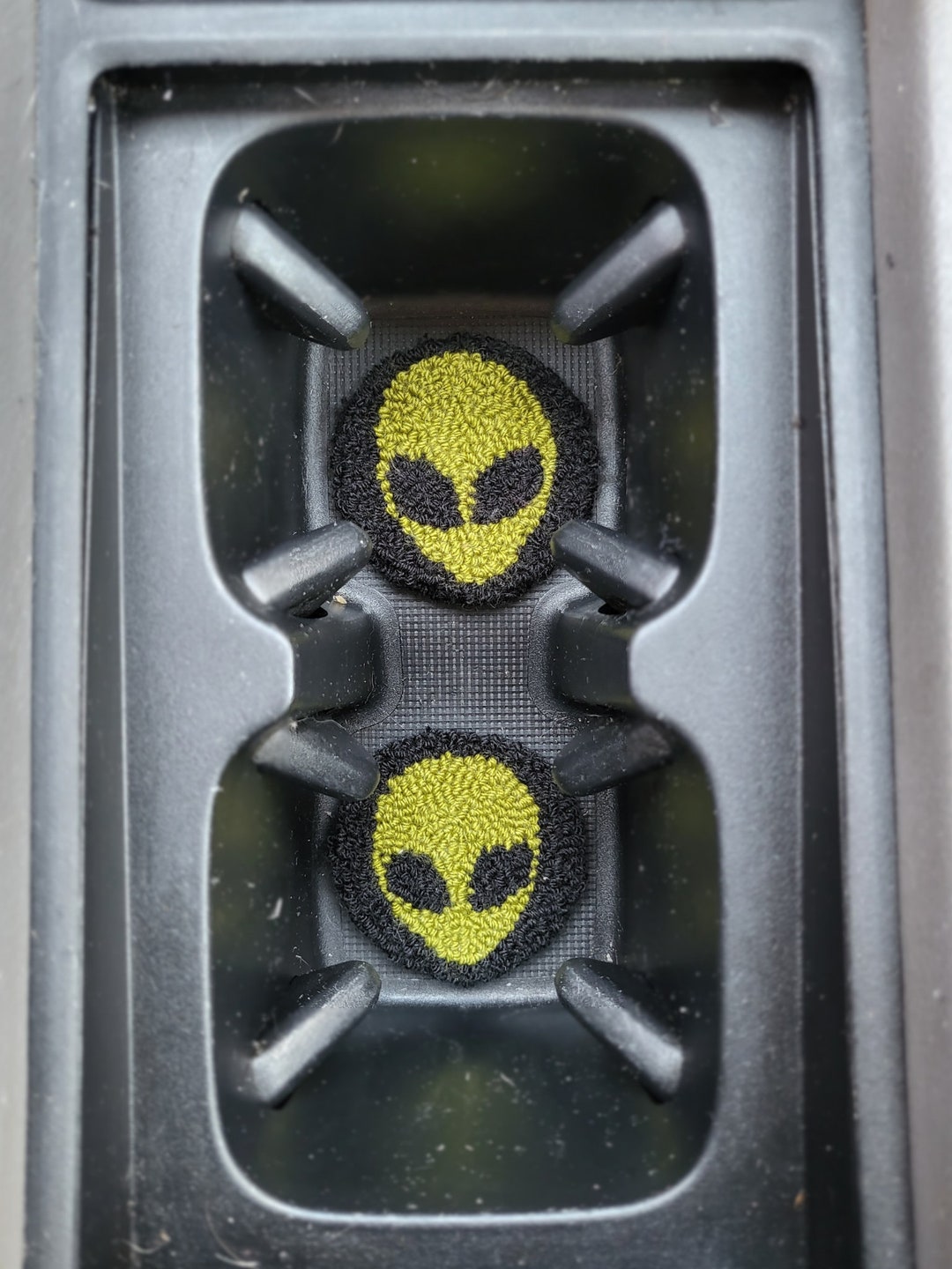 Punch Needle Alien Car Coasters, Green UFO Auto Cup Holder Coaster Set ...