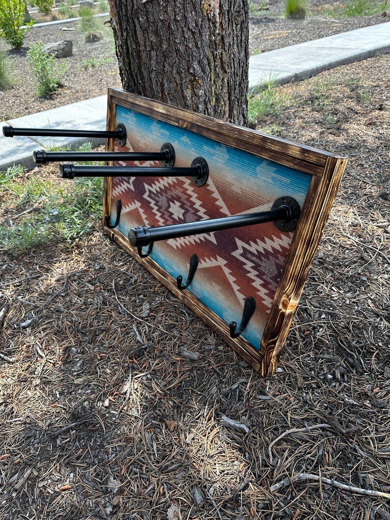 The Americano Entryway Cowboy Hat Rack - Etsy