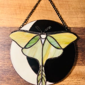 Stained Glass Luna Moth Suncatcher - Etsy