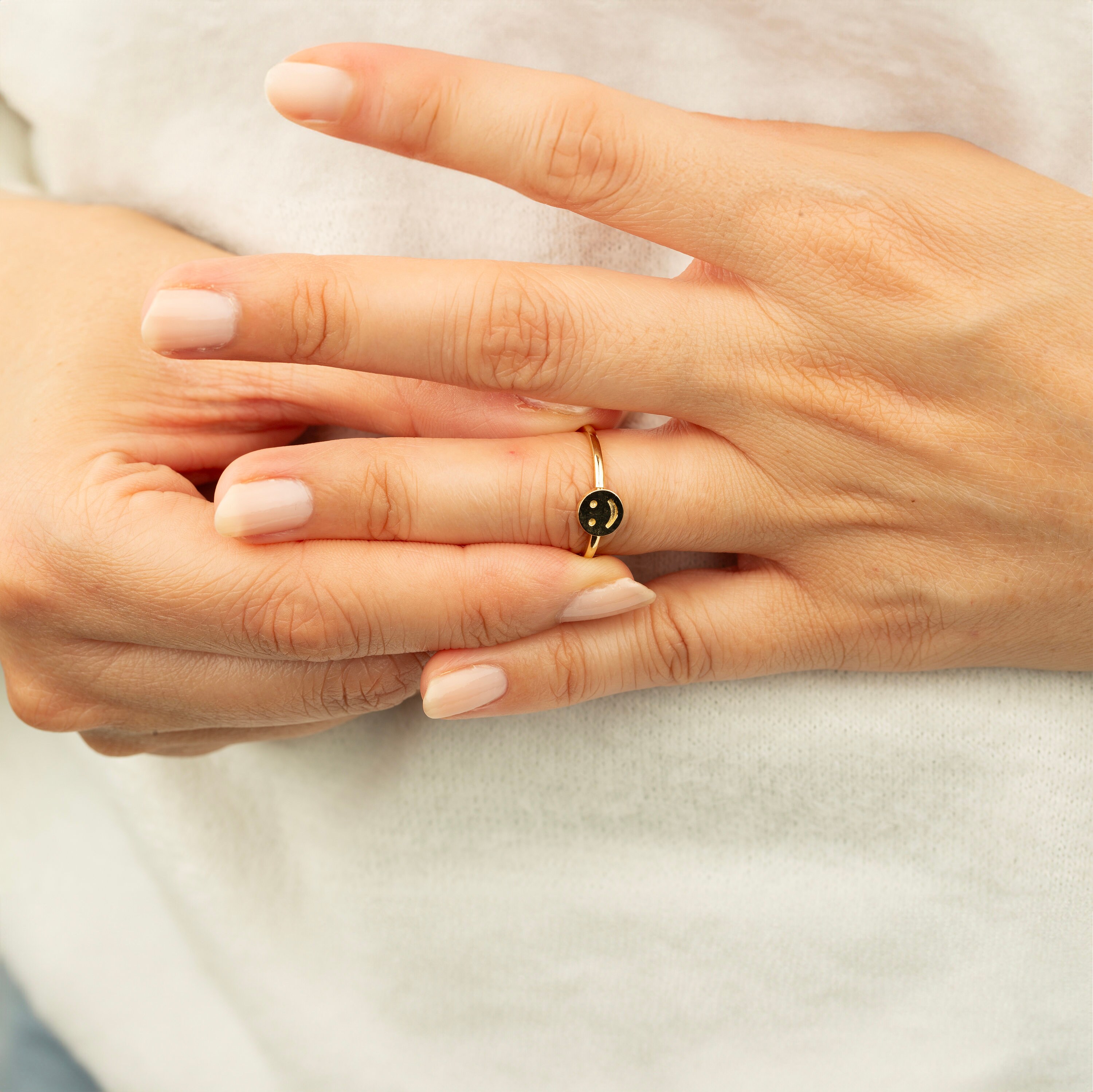 14K Solid Gold Smiley Face Ring: Happy Emoji Signet - Etsy