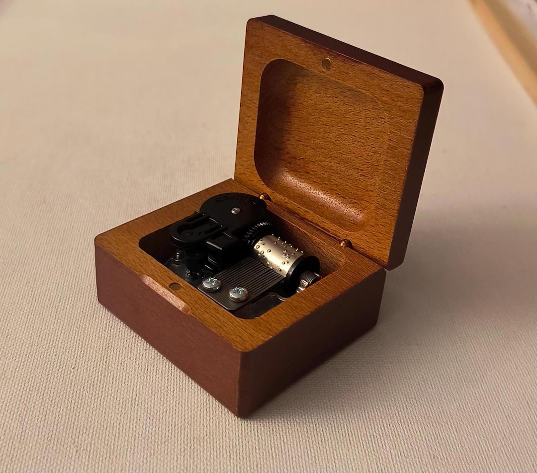 Jujutsu Kaisen Music Box, Wooden Handmade Home Decorations Christmas ...