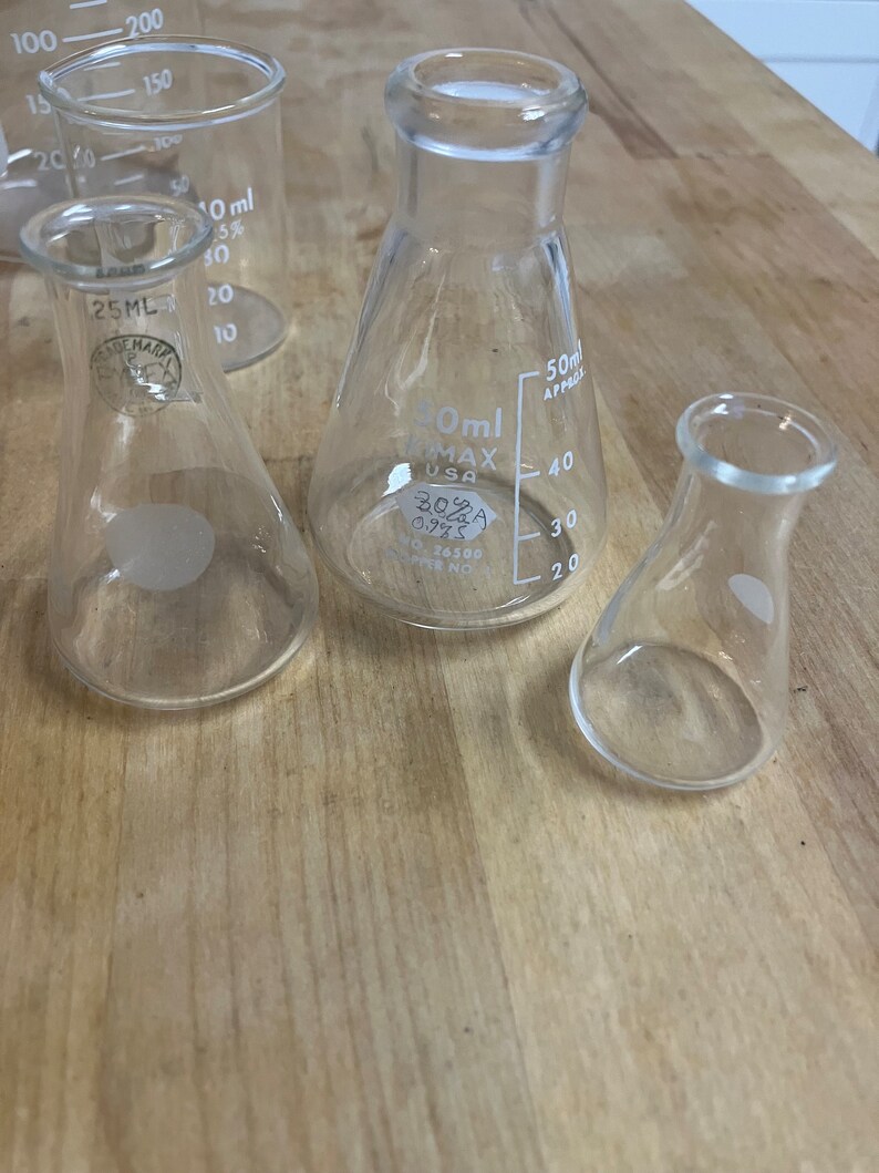 Set of 6 Vintage Pyrex Beakers and Kimax and Pyrex Erlenmeyer Flasks - Etsy