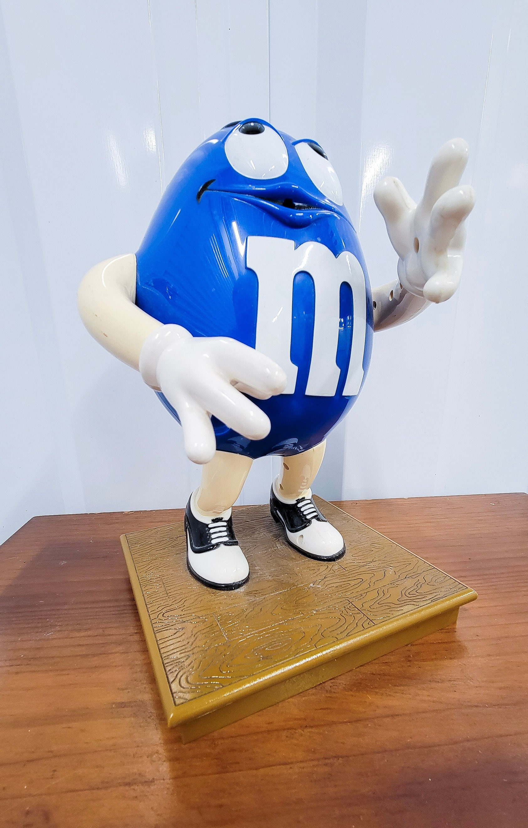 M&M Character Candy Dispensers Gift for Children - Etsy