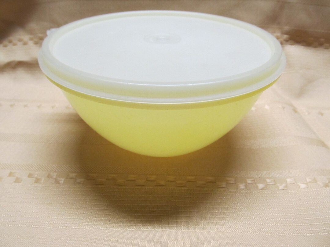 Vintage Translucent Yellow 235-17 Plastic Tupperware Bowl With Lid - Etsy