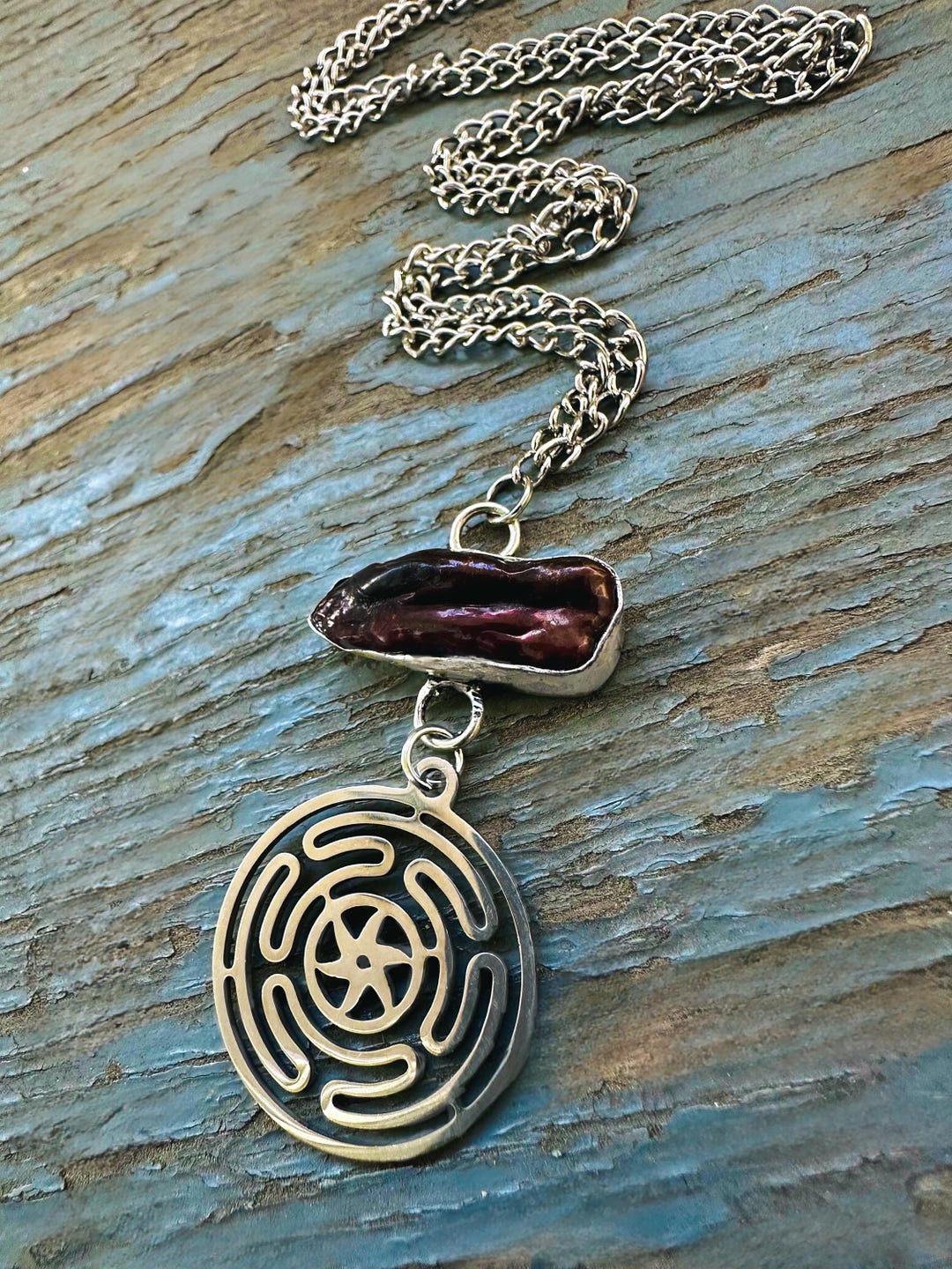 Hekate Dark Pearl Straphalos Amulet | Hekate Goddess - Etsy