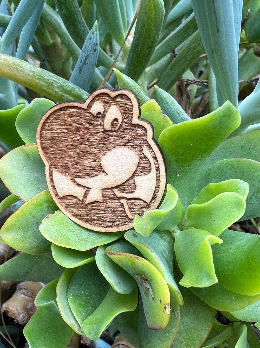 Yoshi Wooden Pin Mariokart - Etsy
