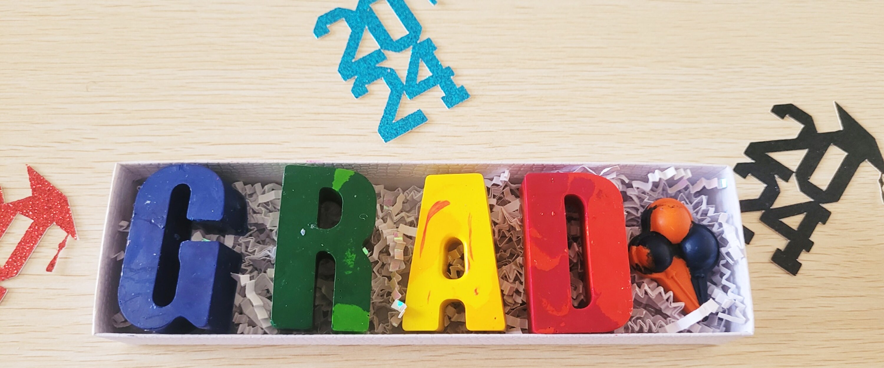 Graduation Crayons Kids Graduation Party Favors Kindergarten Graduation ...