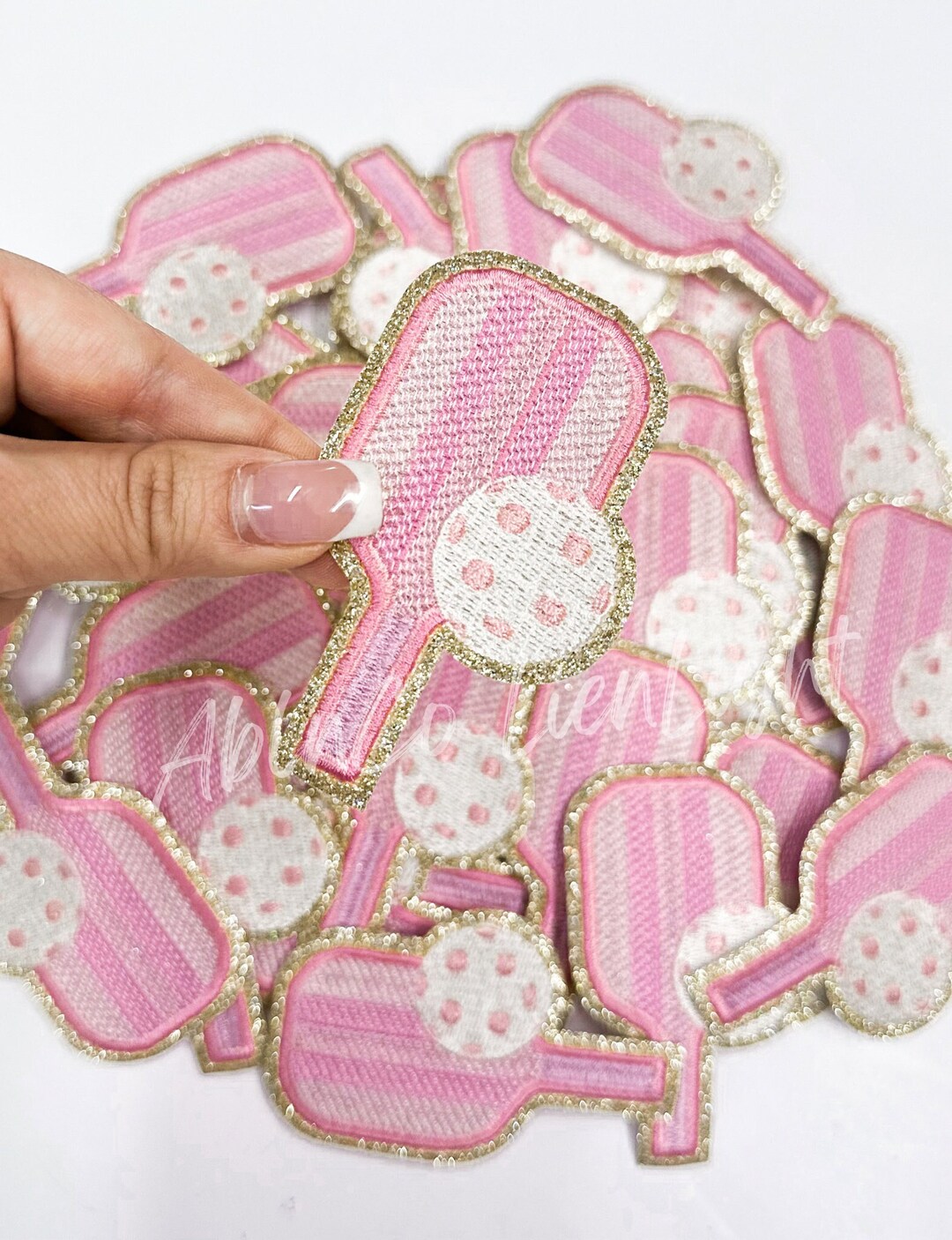 Pink Pickleball Paddle Patch: Embroidered Iron-on Hat Applique (3 Inch ...
