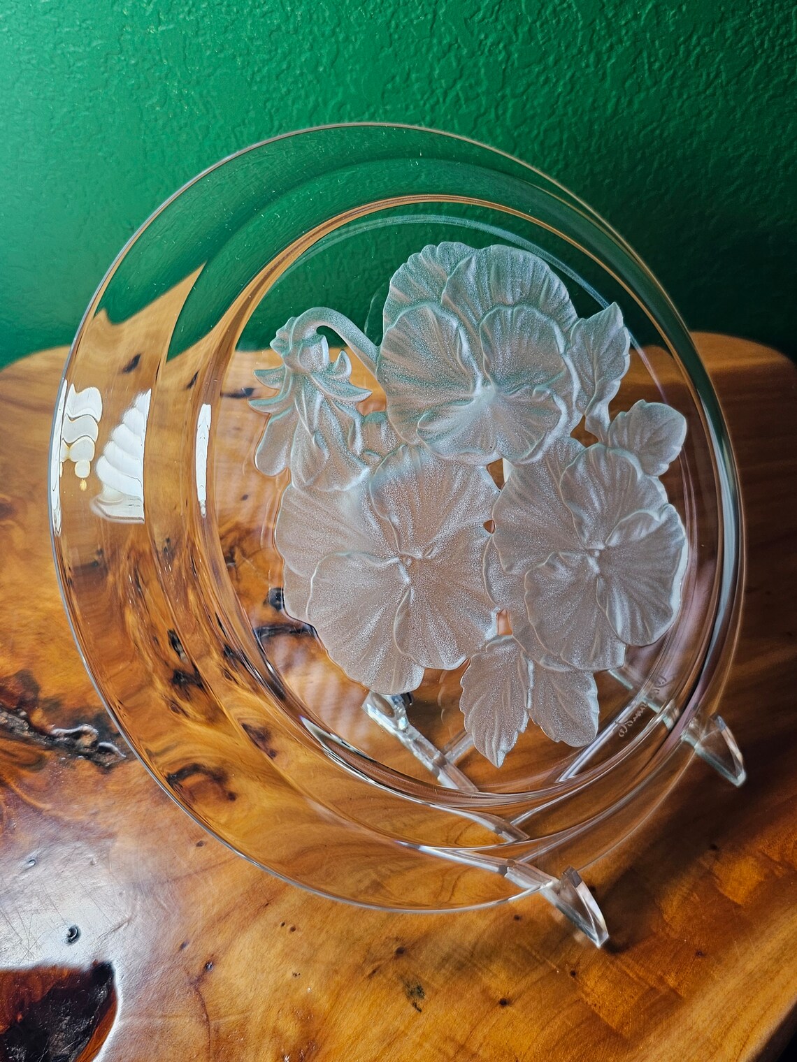 For Hoya by T. Yamamoto Crystal Plate Flower of the Month March Pansies ...