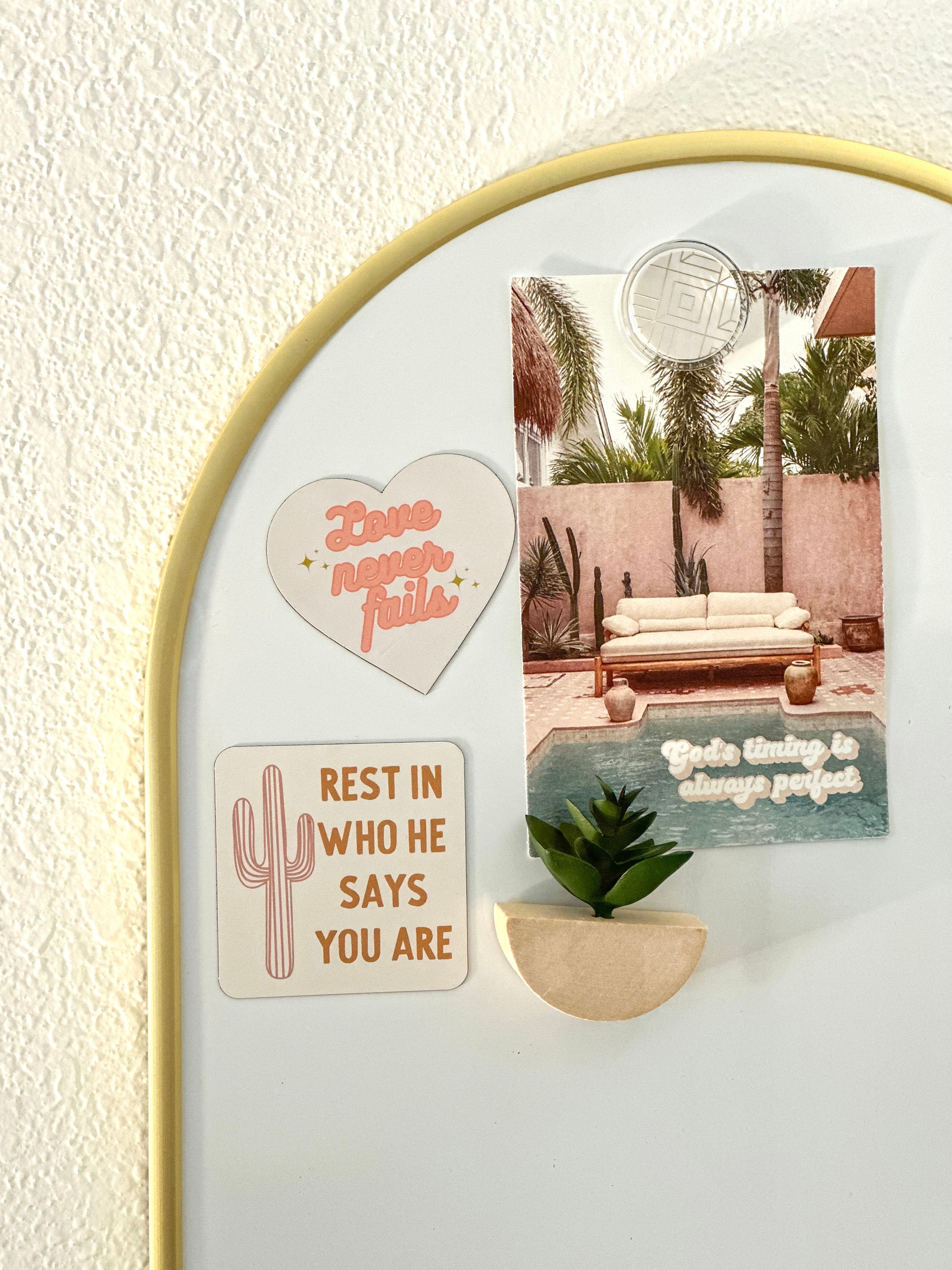 Christian Magnets Love Never Fails Magnet 1 Corinthians 13 - Etsy