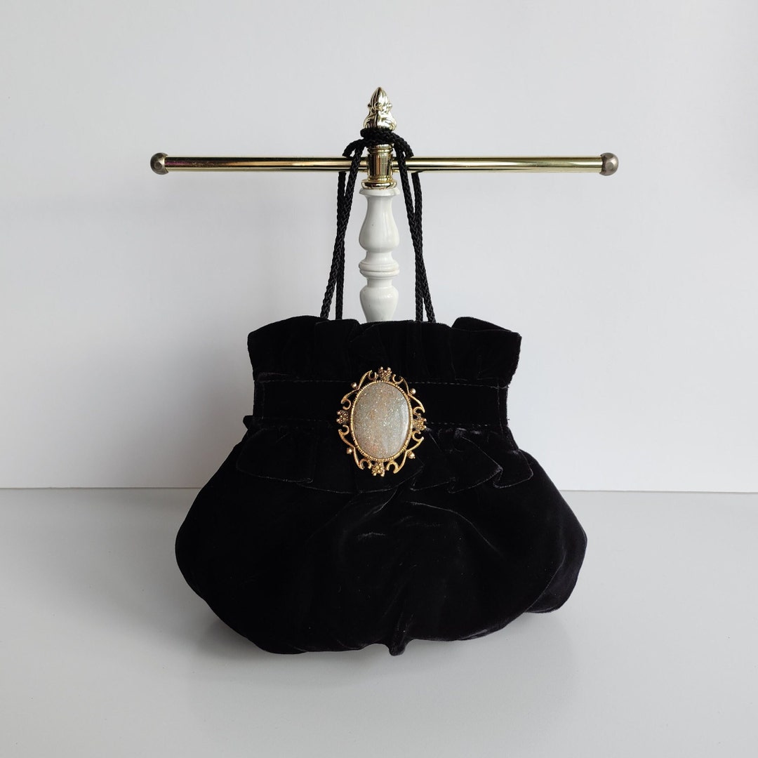 Small Vintage Velvet Bucket Coin Purse With Double Button Enclosure ...