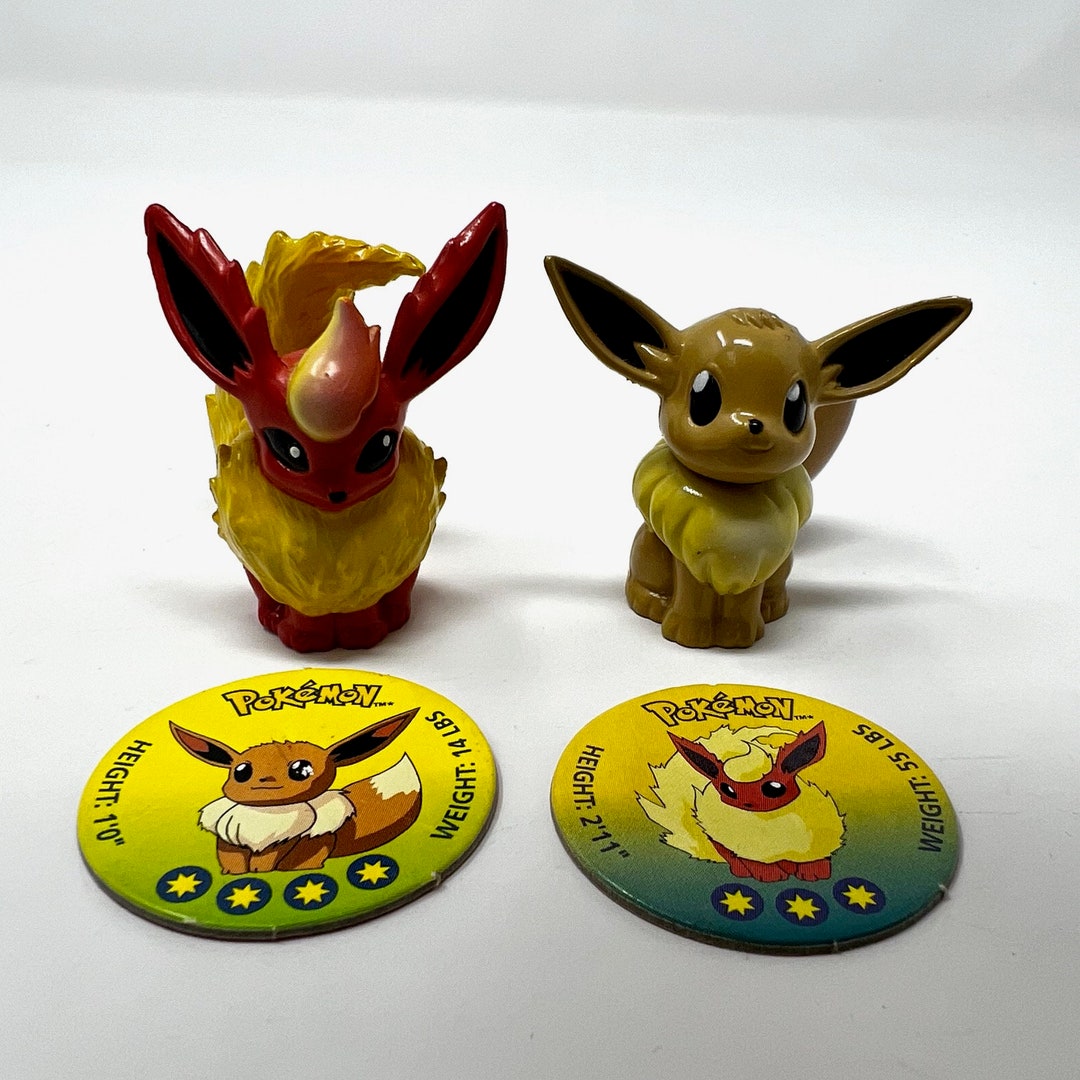Pokemon Battle Figures Eevee and Flareon Plus Battle Discs, First ...