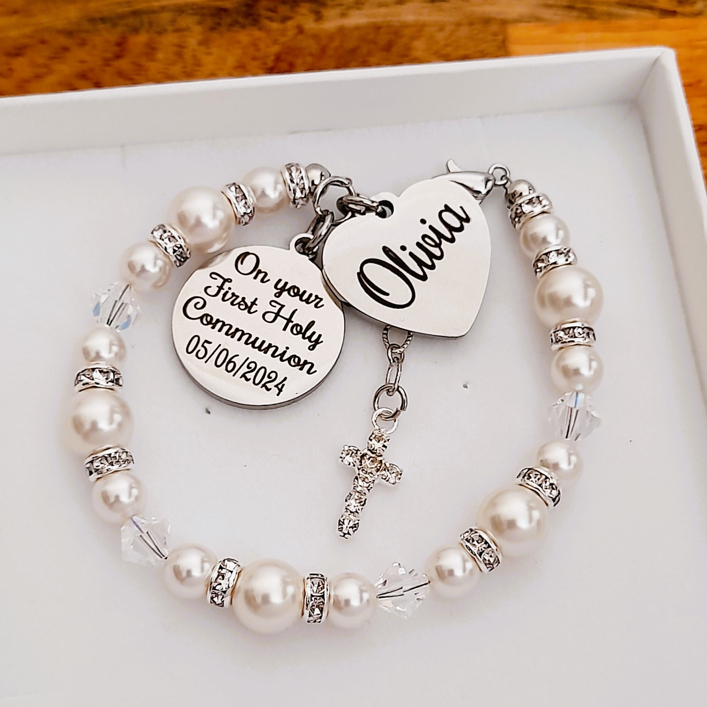 First Communion Gift , Girls Communion Bracelet, White Pearl Communion ...