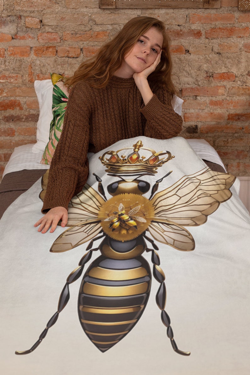 Vintage Queen Bee Blanket, Bumble Bee Blanket, Honeybee Fleece Sherpa ...
