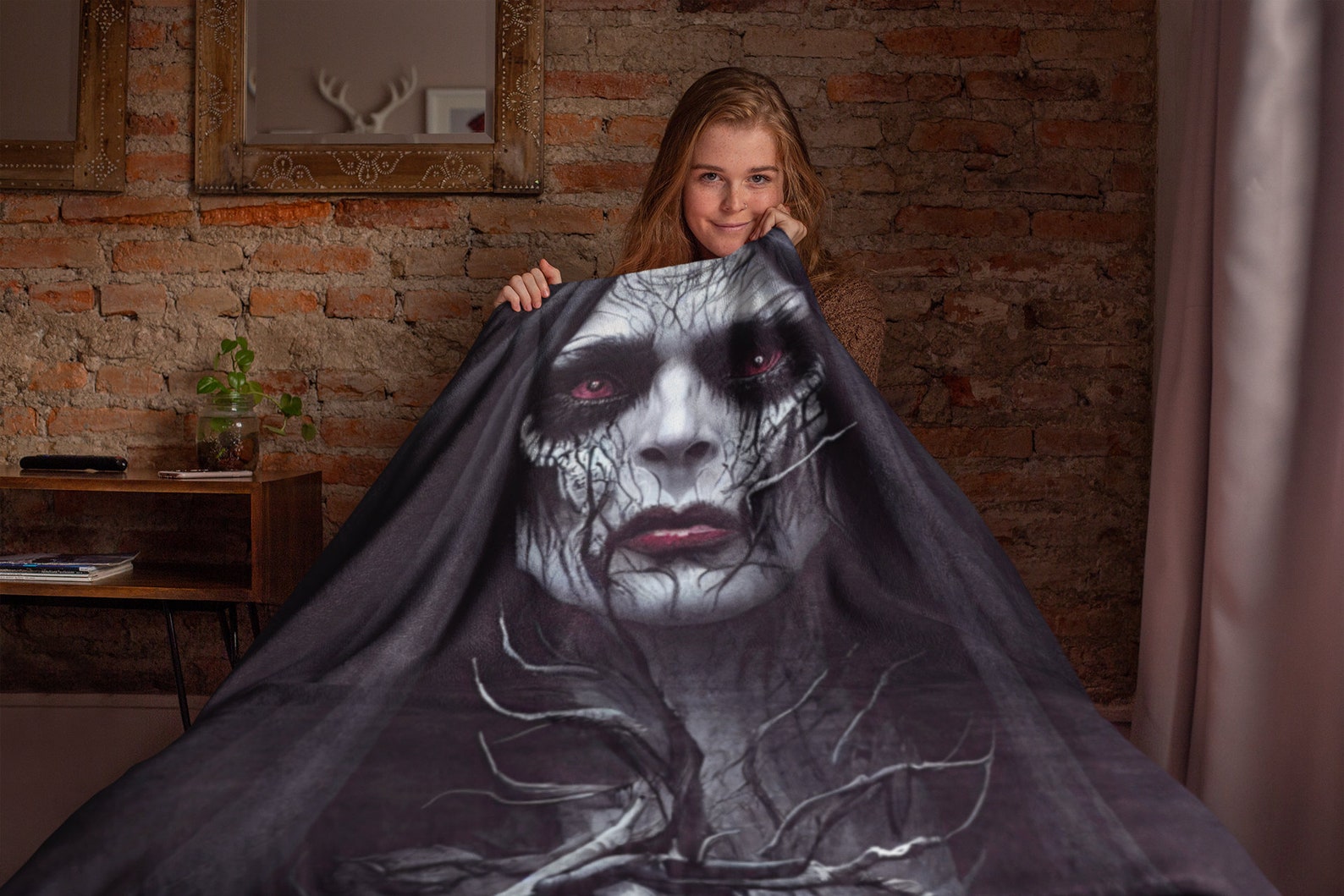 Vampire Blanket, Fantasy Art Decorative Fleece Throw, Horror Wall ...