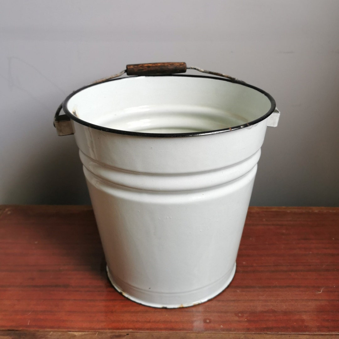 Rusty Enamel Bucket, Light Blue Bucket for Porch Decor, Rustic ...