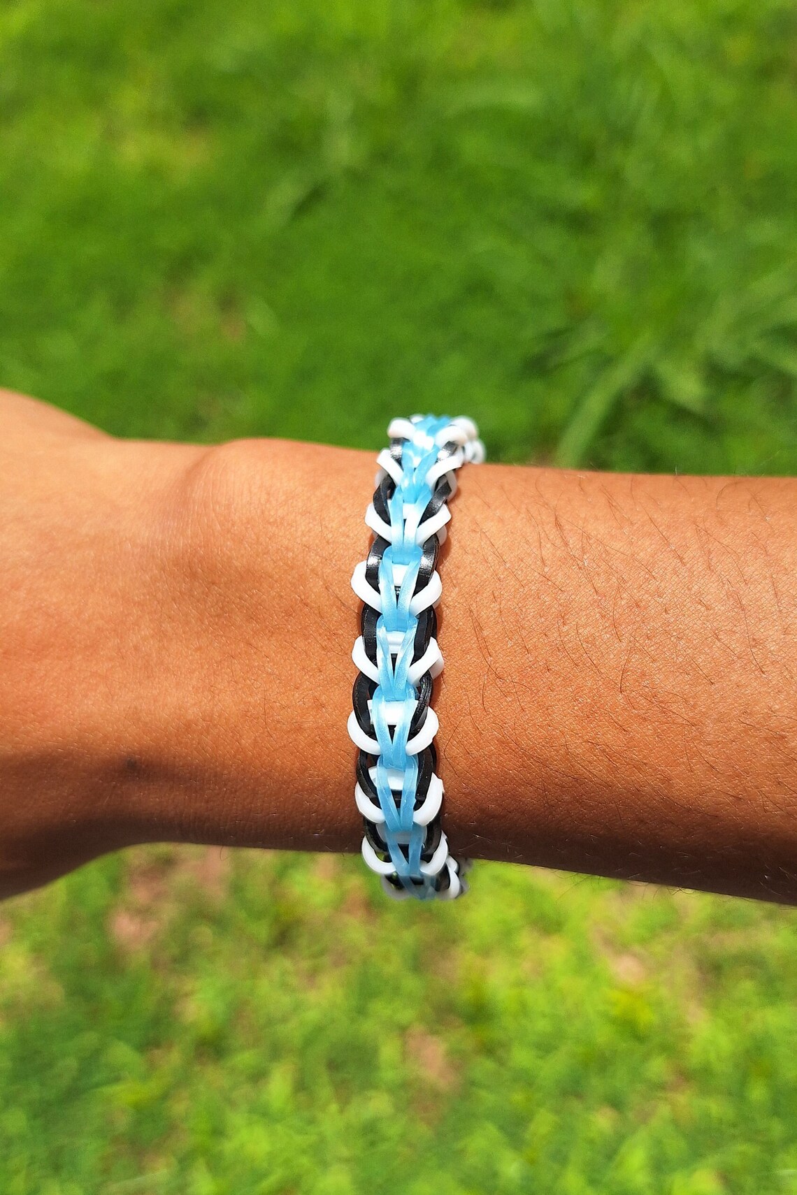 CUSTOM Rainbow Loom Inverted Fishtail Bracelet Friendship Bracelet - Etsy