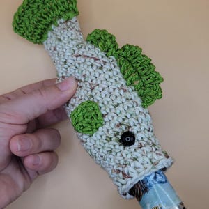 Puff Puff Bass Penjamin Pocket, Fish Vape Pen Cozy Crochet Pattern ...