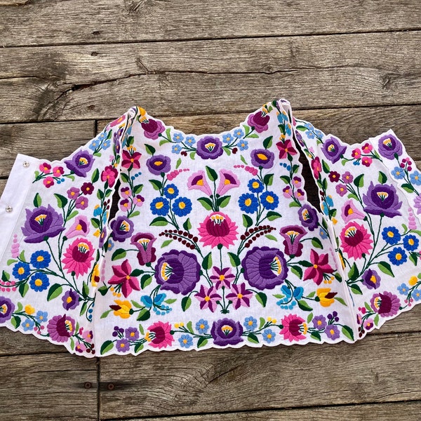 Hungarian Embroidery - Etsy