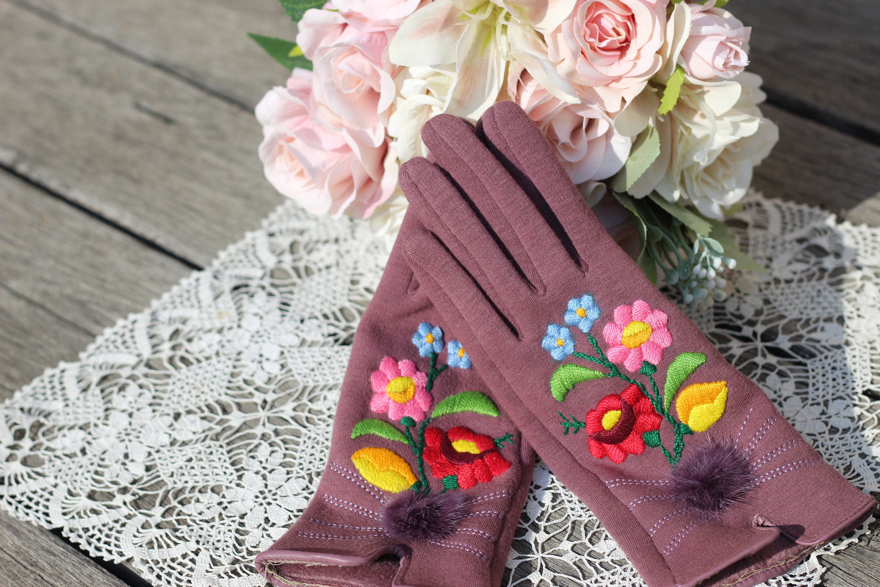 Traditional Hungarian Hand Embroidered Glove, Hungarian Embroidery ...