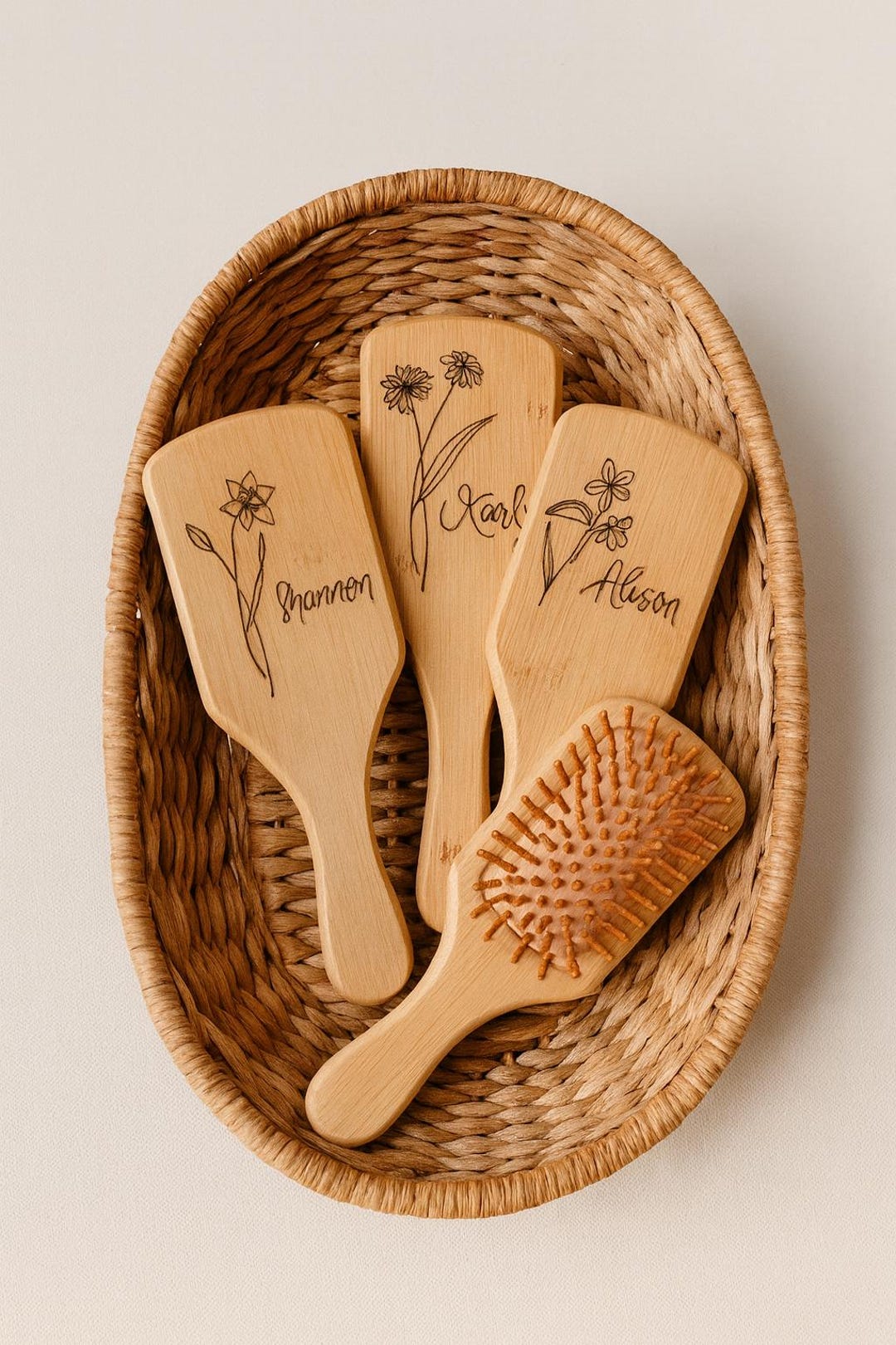 Personalized Hair Brush, Wooden Bridesmaid Comb, Custom Name Hair Brush ...