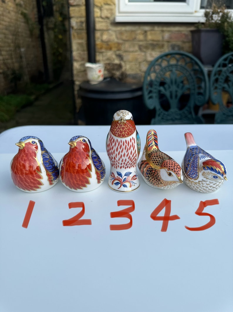 A Group of Royal Crown Derby Bird Paperweights of 2 Robins, 1 ...