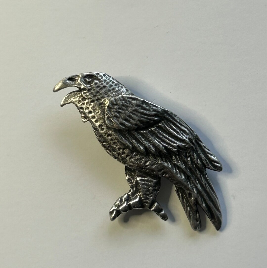Raven Silver Pewter Hancrafted Pin Badge - Etsy