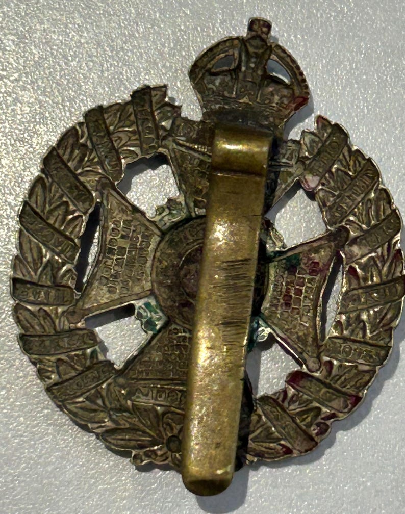 WW1 Rifle Brigade Cap Badge King's Crown - Etsy