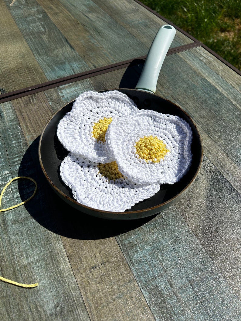 Crochet Sunny Side up Egg Potholders - Etsy