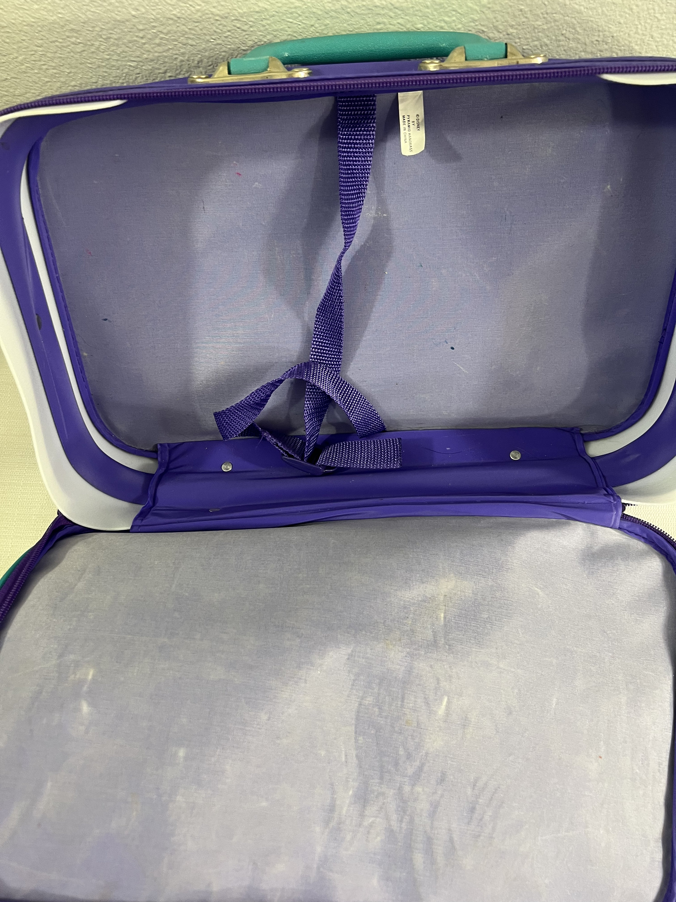 Vintage Lion King Suitcase - Etsy