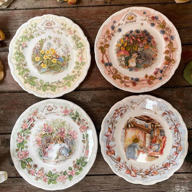 Royal doulton brambly the hedges - Etsy Italia