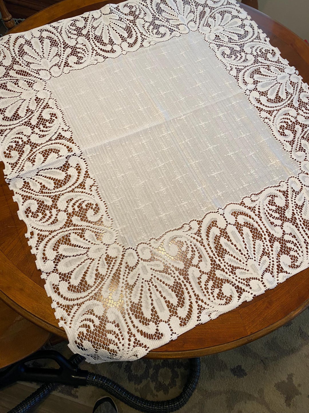 Vintage Ivory Lace Table Topper, 32" X 32 ", Heavy Lace Style With ...