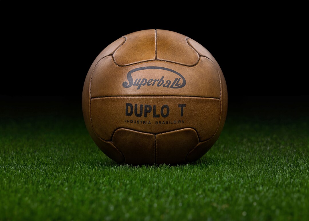 Official Match Ball of the FIFA World Cup 1950 in Brazil: superball ...