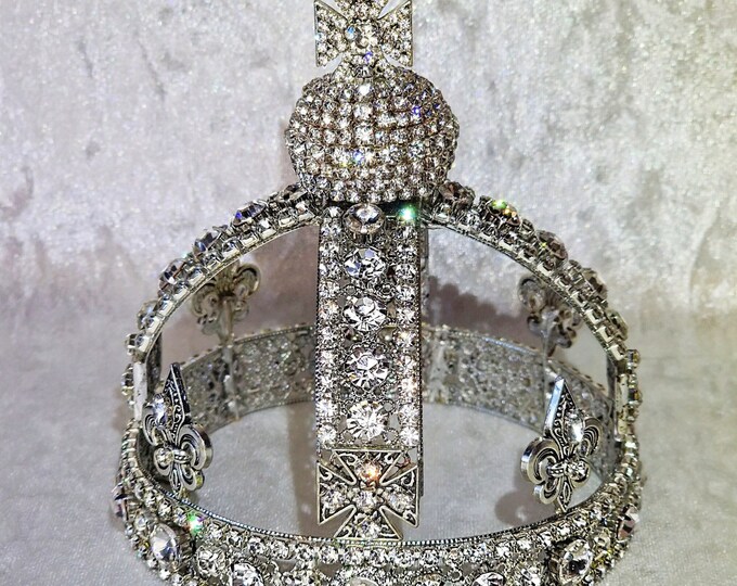 Queen Victoria Inspired Small Diamond Crown. Royal Reproduction ...