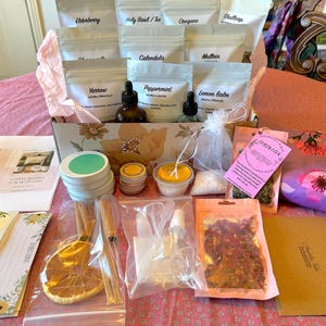 Herbal Apothecary DIY Kit for Beginners Make Your Own Herbal Tea ...