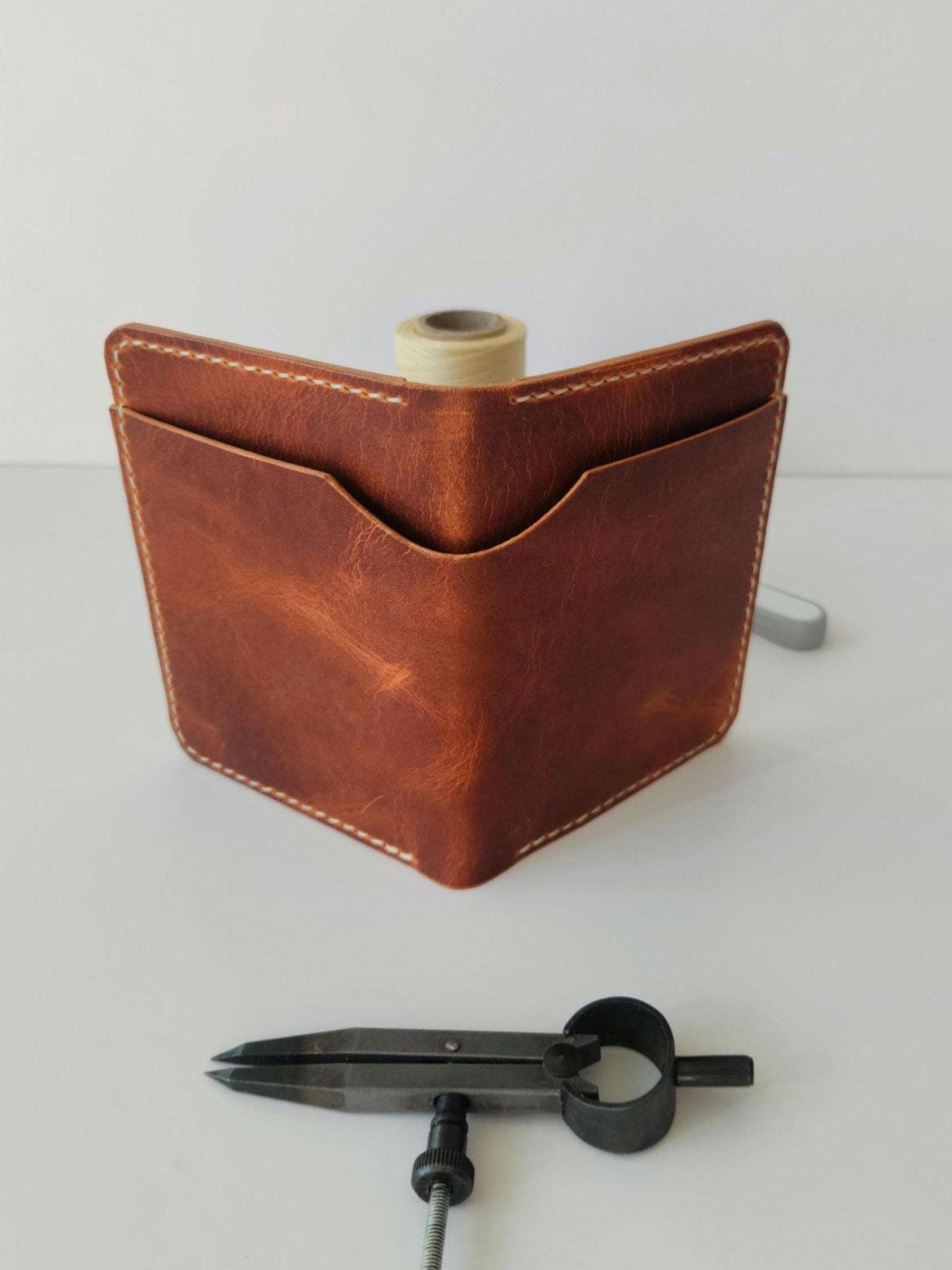 Horween Leather, Bifold Wallet, Dufferin Card Holder, Large Money Slot ...
