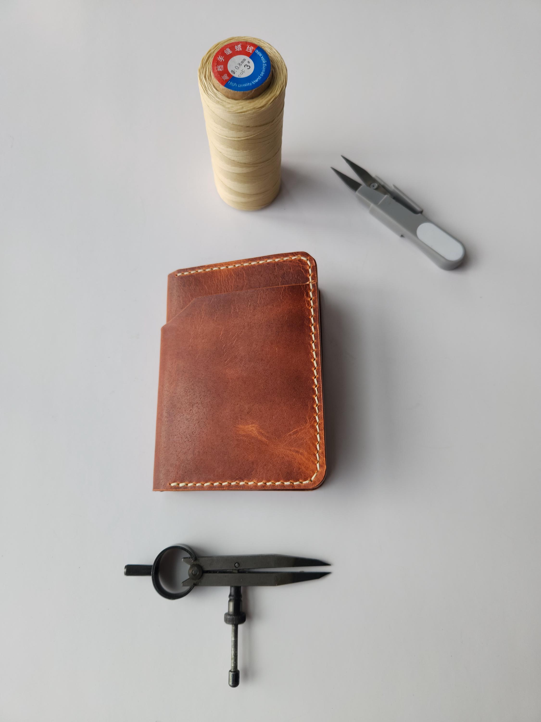 Horween Leather, Bifold Wallet, Dufferin Card Holder, Large Money Slot ...